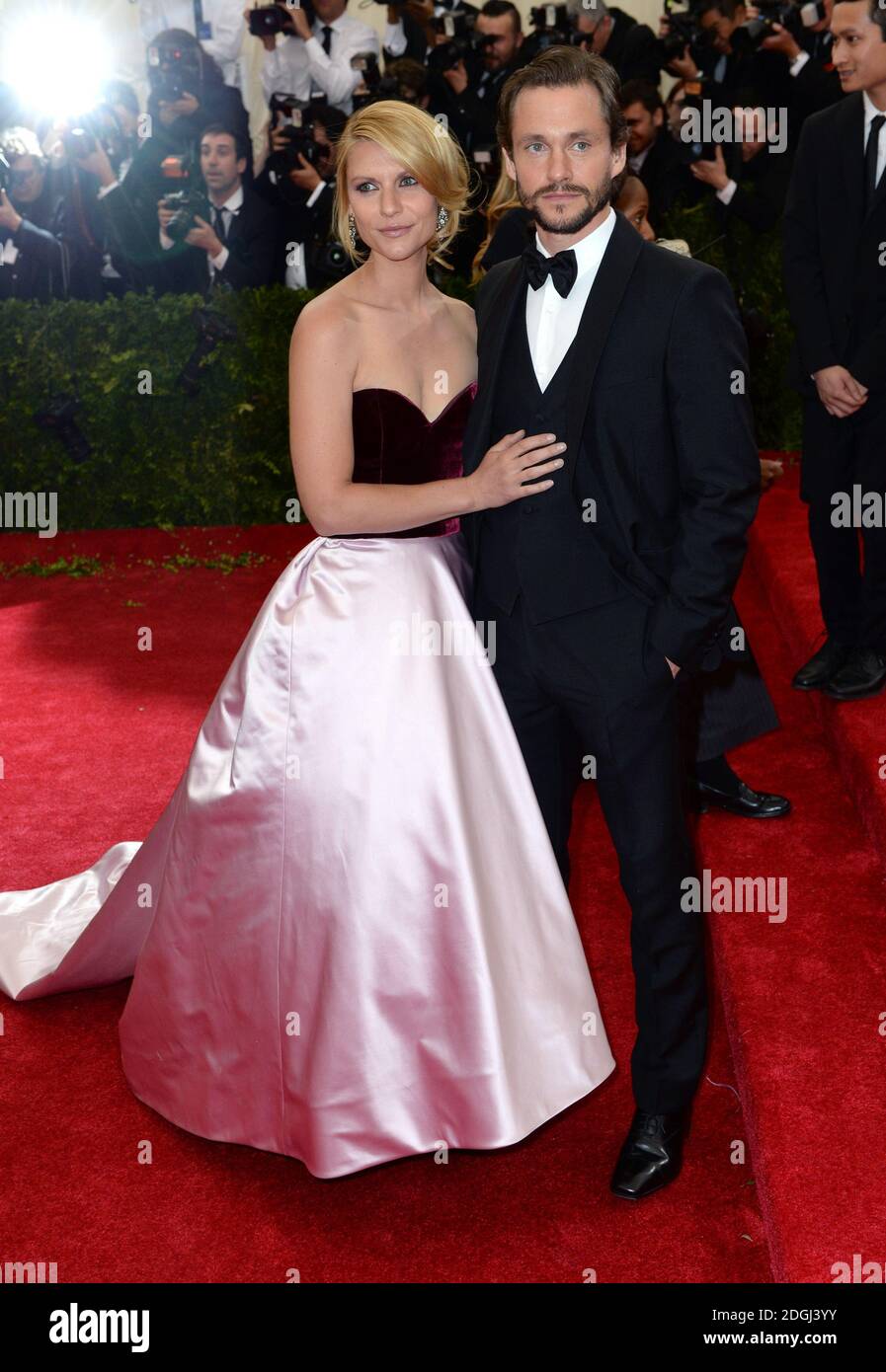 Claire Danes and Hugh Dancy arriving at the Costume Institute Benefit ...