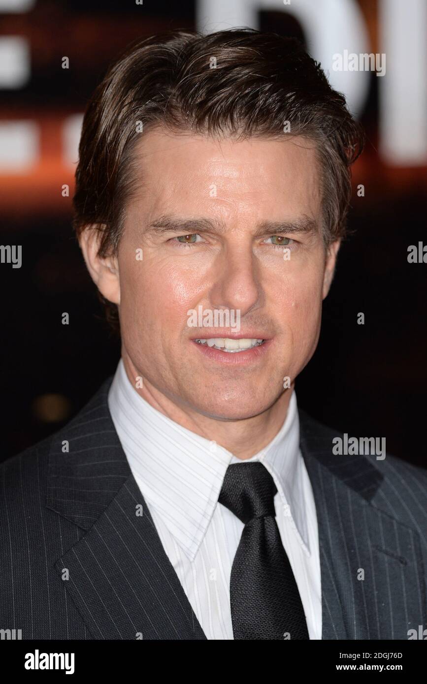 Tom cruise headshot hi-res stock photography and images - Alamy