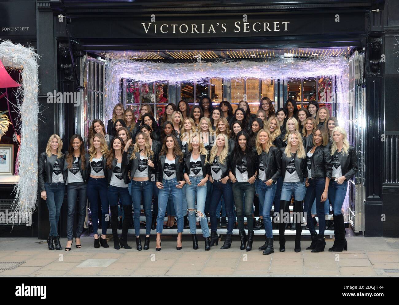 Victorias Secret models pose outside the New Bond Street London ...