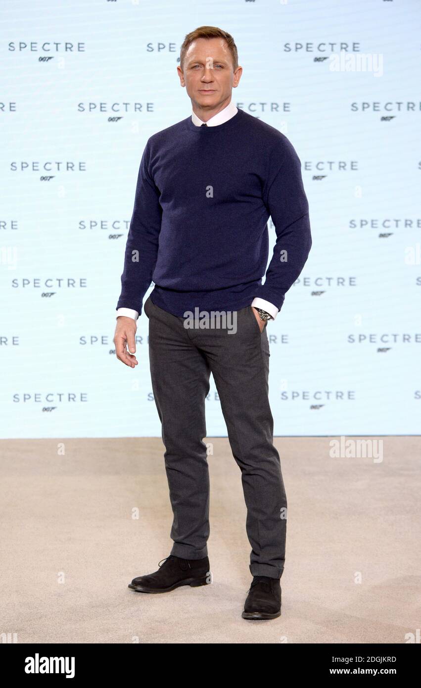 James Bond Daniel Craig Body