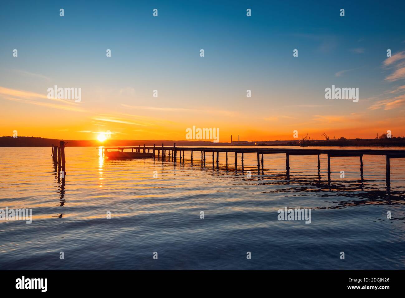 Hdr landscape hi-res stock photography and images - Alamy