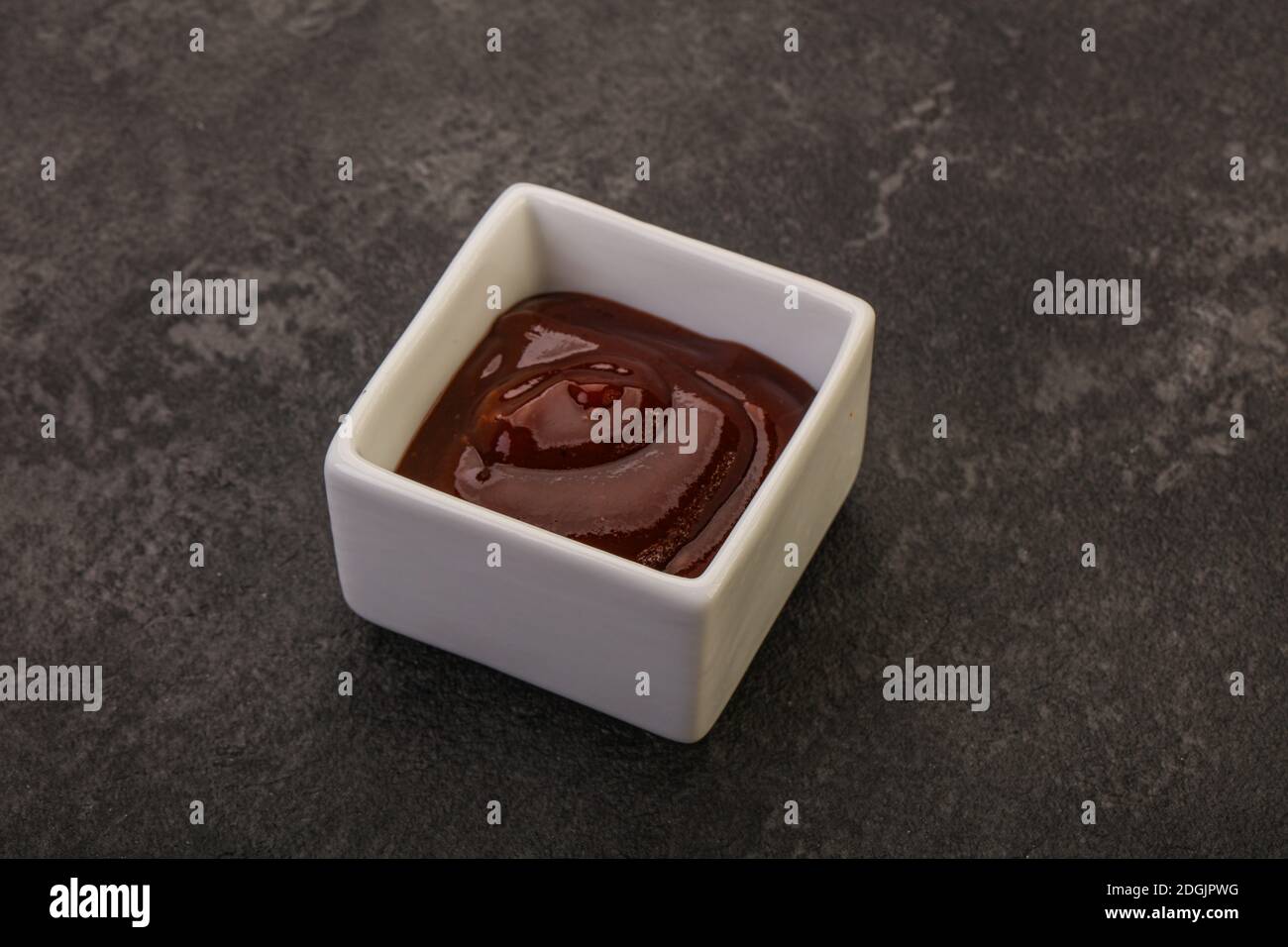 Traditional tomato Barbicue sauce in the bowl Stock Photo - Alamy