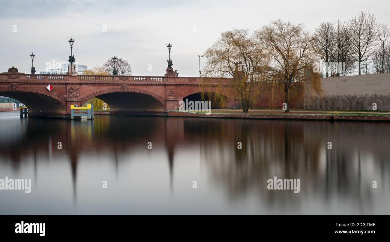 Moltke Bridge Berlin - Asesores
