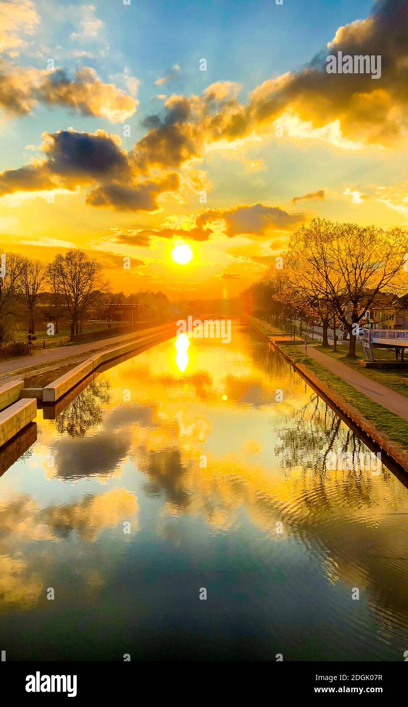 Mesmerizing scene hi-res stock photography and images - Alamy