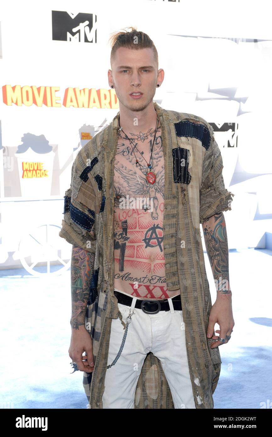 Machine Gun Kelly arriving at the 2015 MTV Movie Awards, Nokia Live ...