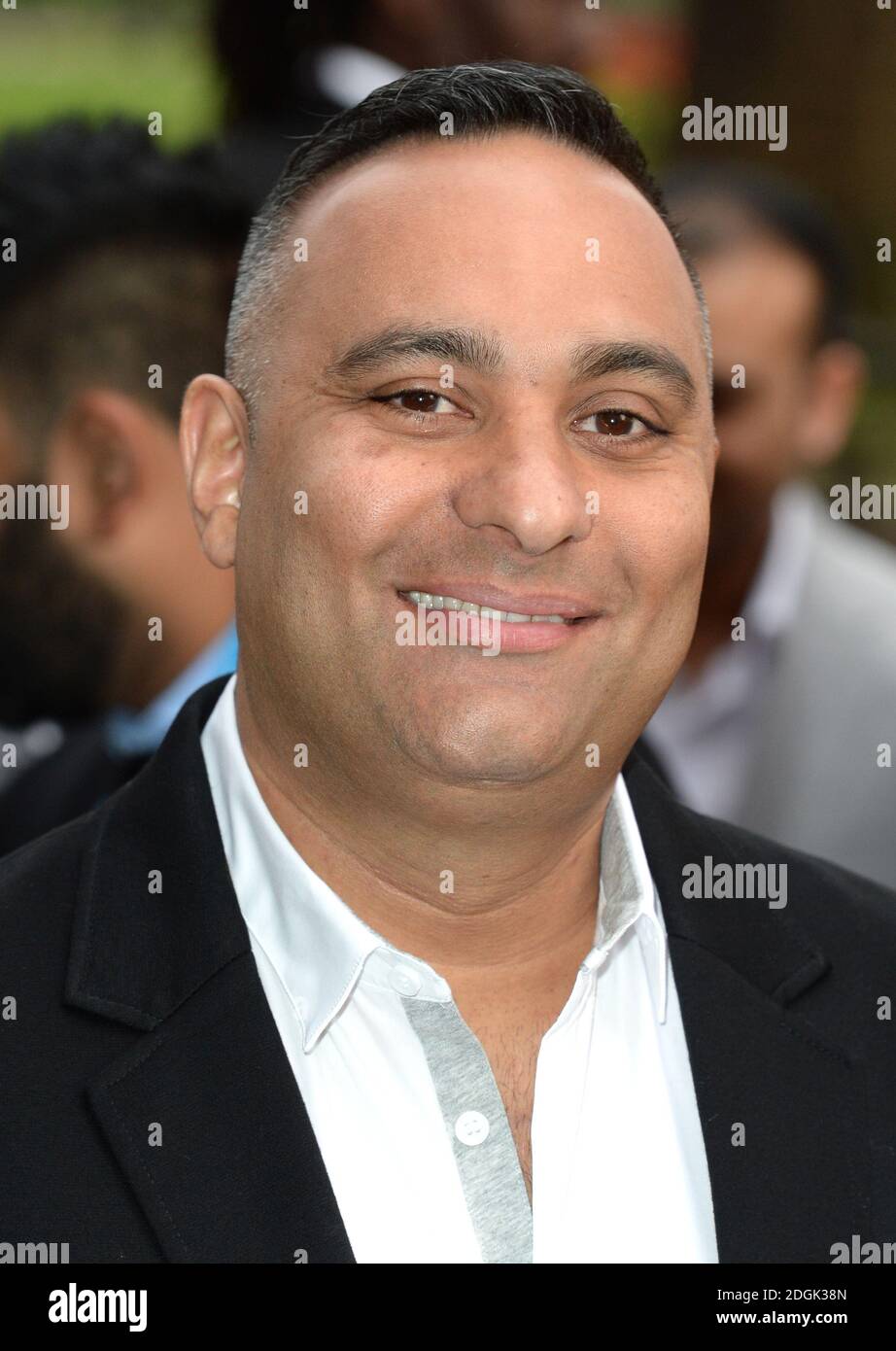 Russell peters hi-res stock photography and images - Alamy