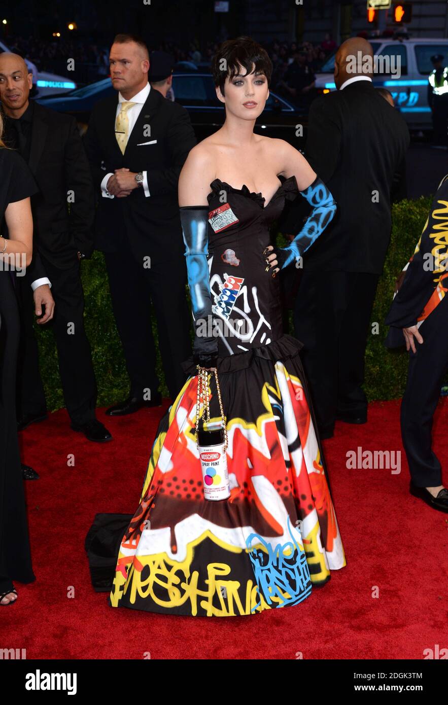 Katy perry arrives at the metropolitan hi-res stock photography and ...