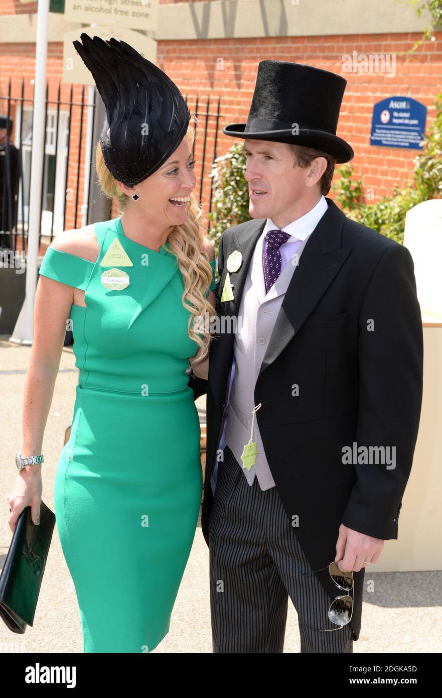 Tony mccoy wife chanelle hi-res stock photography and images - Alamy