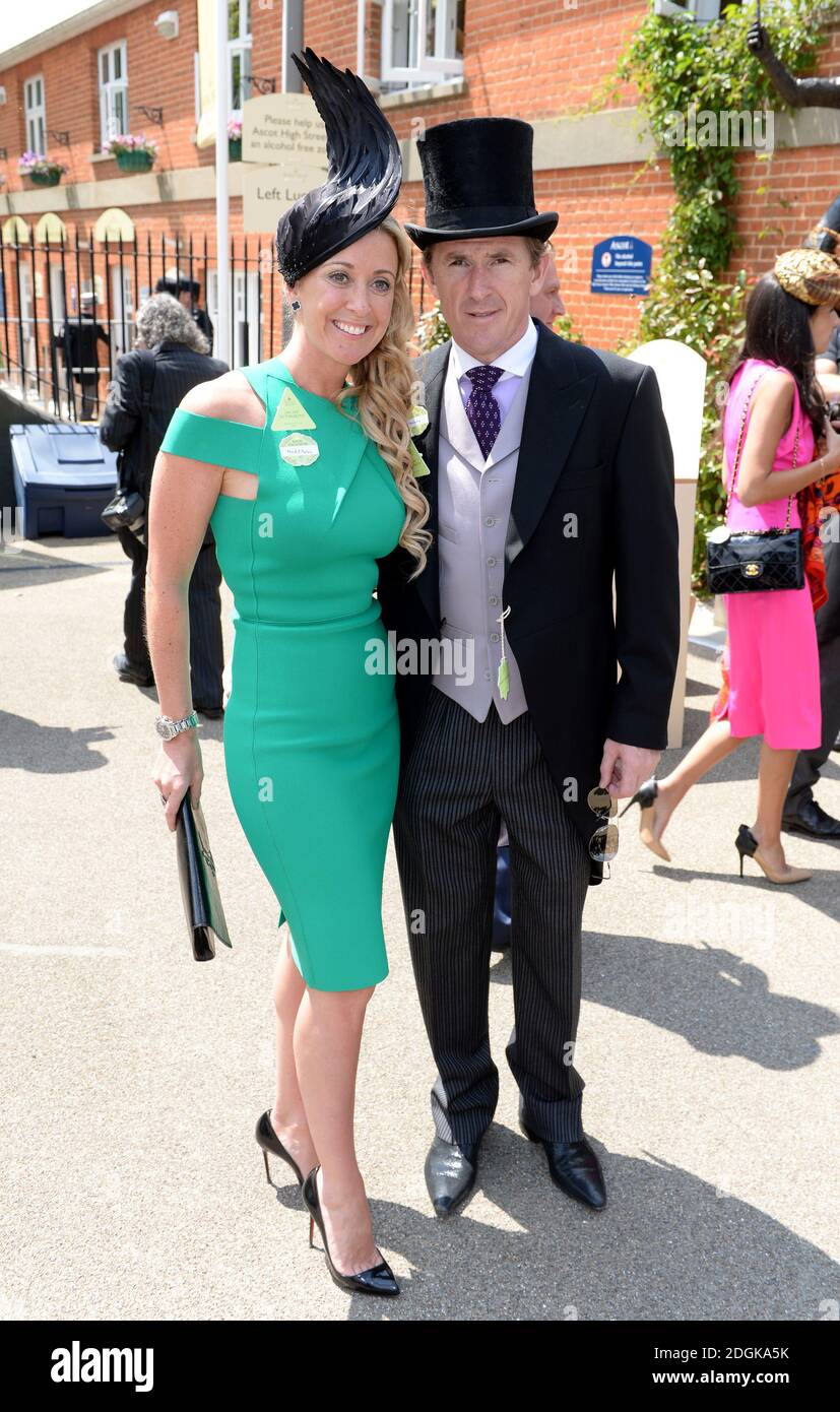 Tony mccoy wife chanelle hi-res stock photography and images - Alamy