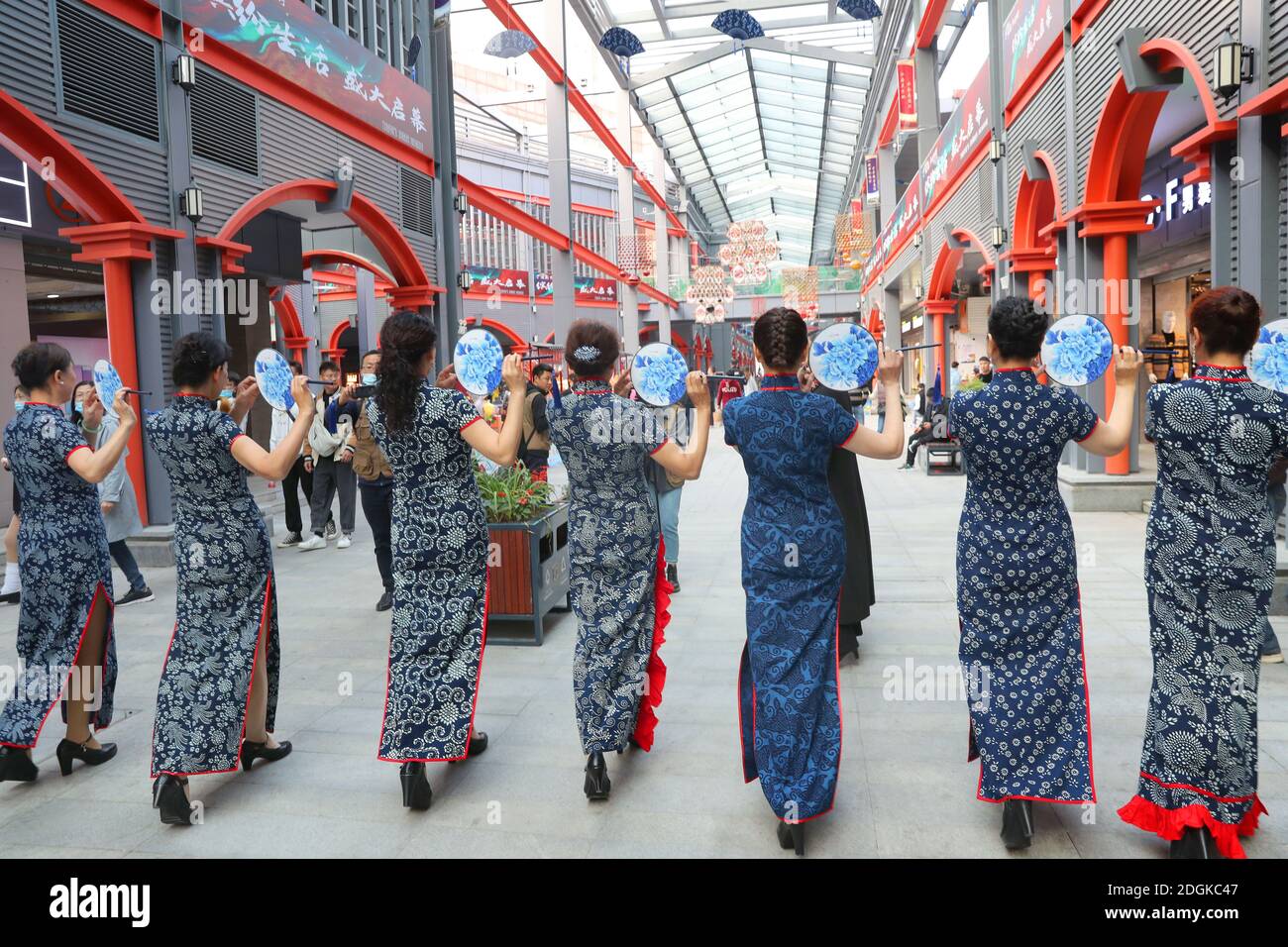 Blue calico hi-res stock photography and images - Alamy