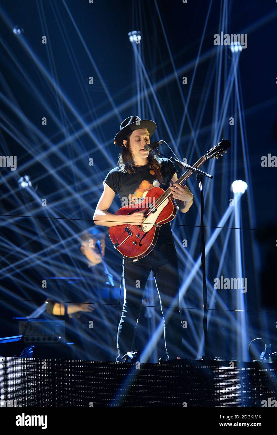 James Bay performs during the 2015 MTV Europe Music Awards, at the ...
