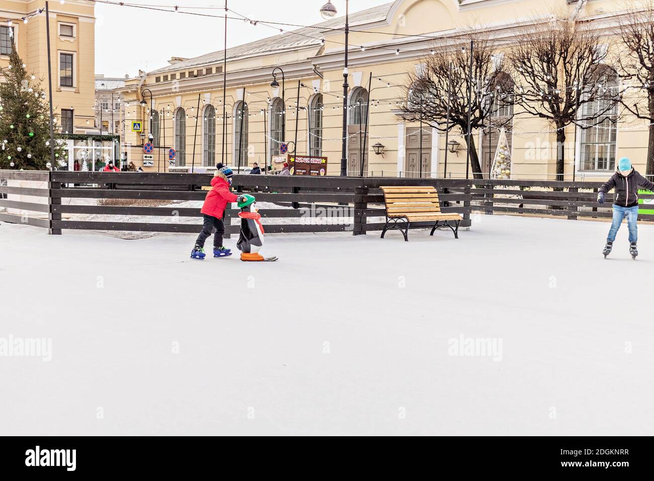Garland skate park hi-res stock photography and images - Alamy