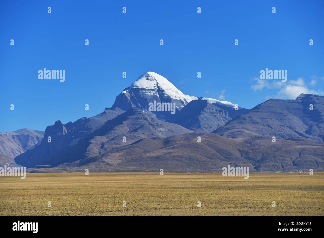 The south of Mount Gang Rinpoche is the Lhanag-tso Ghost Lake and a ...