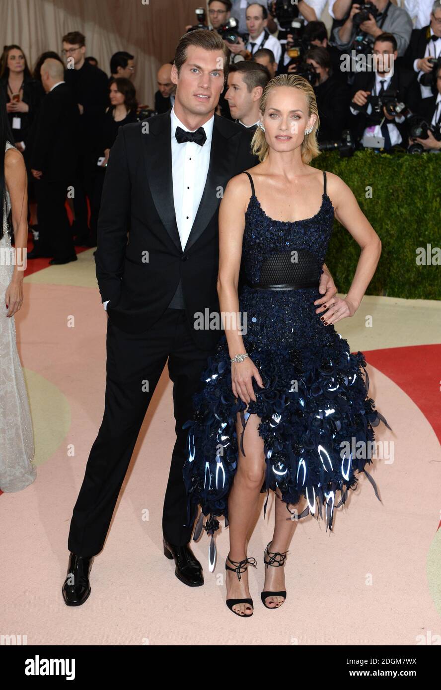 Christian mccaw and amber valletta hi-res stock photography and images ...