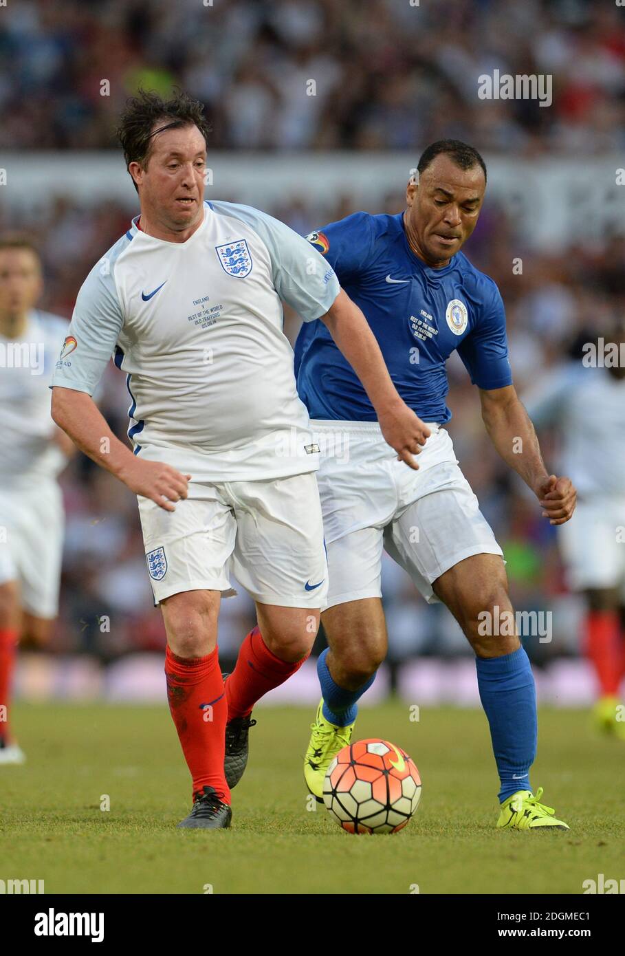 Robbie Fowler and Cafu during Soccer Aid 2016 at Old Trafford ...