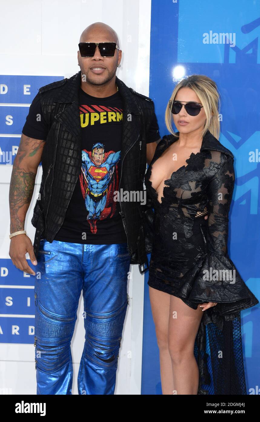 Flo Rida arriving at the MTV Video Music Awards 2016, Madison Square ...