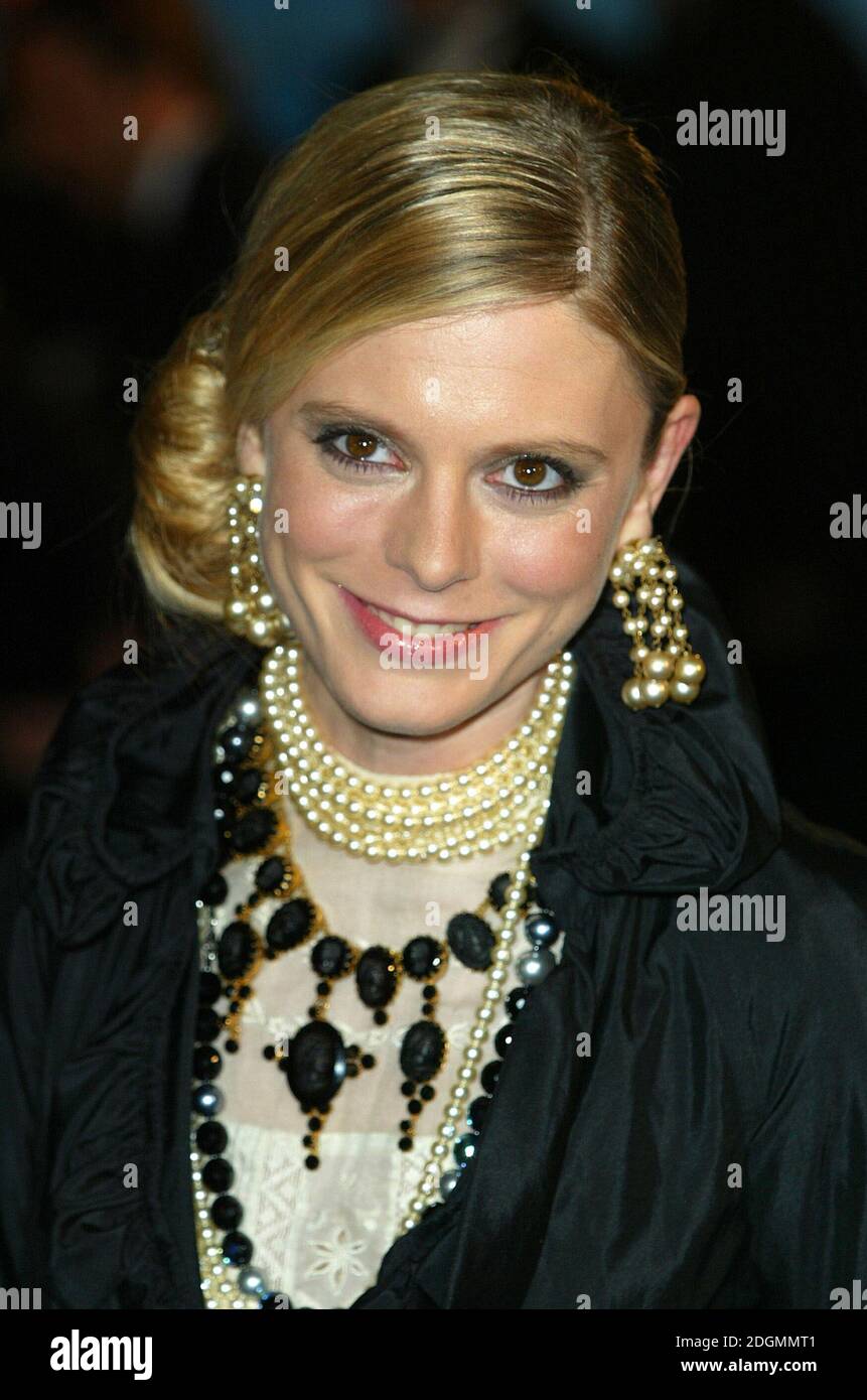 Emila Fox arriving at the world premiere of The Cronicles of Narnia ...