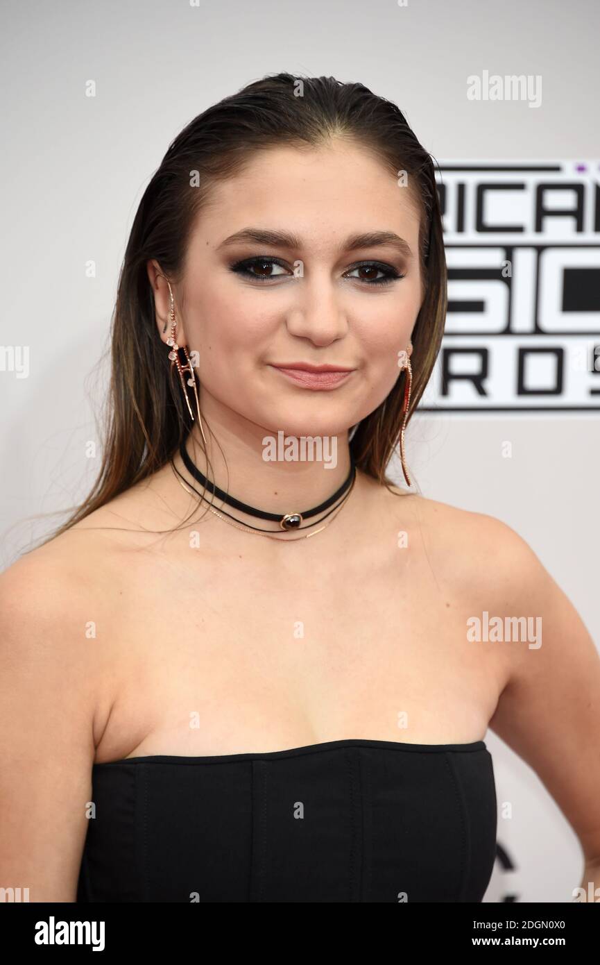 Daya arriving for the 2016 American Music Awards at Microsoft Theater ... Daya arriving for the 2016 American Music Awards at Microsoft Theater ...