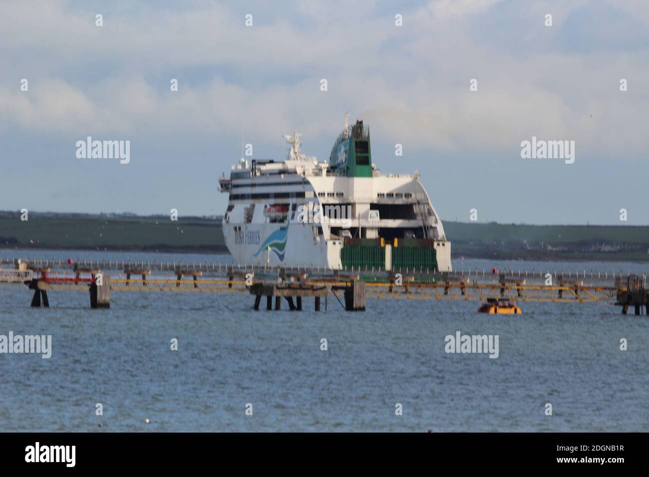 Passport photos uk hi-res stock photography and images - Alamy