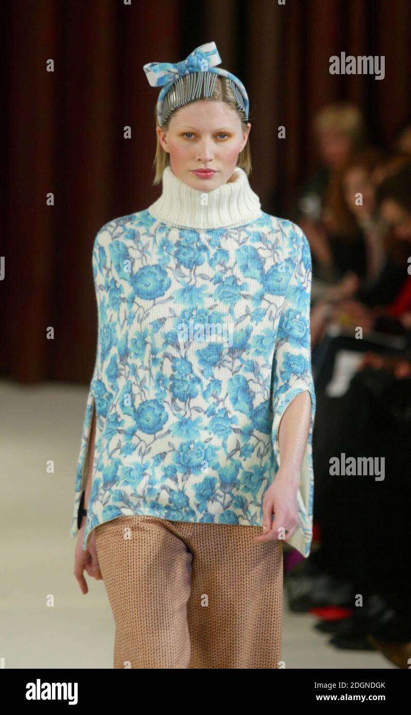 Catwalk three quarter length hi-res stock photography and images - Alamy