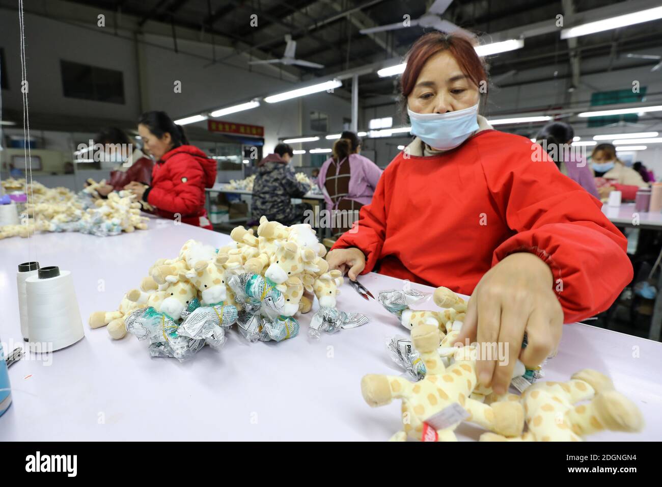 Toy factory production animal hi-res stock photography and images - Alamy