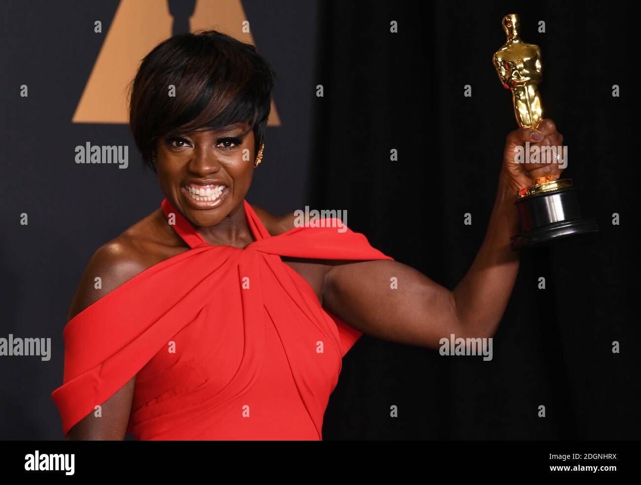 Viola davis in fences hi-res stock photography and images - Alamy