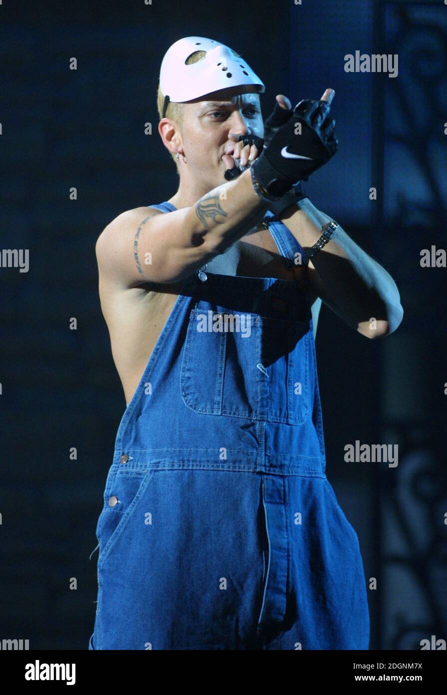 Eminem 2001 hi-res stock photography and images - Alamy