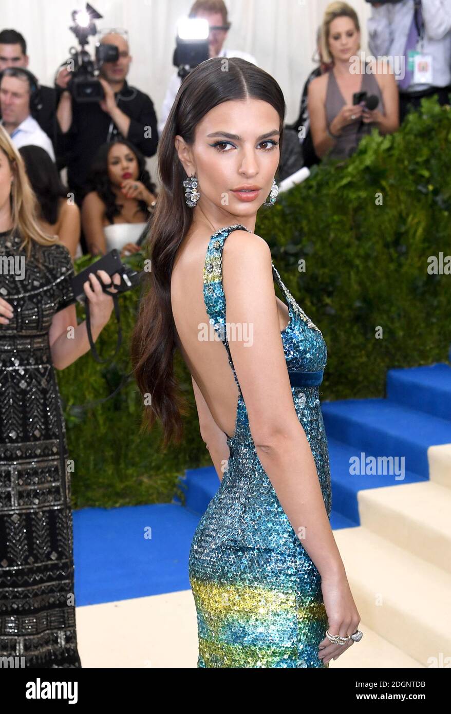 Emily Ratajkowski Attending The Metropolitan Museum Of Art Costume