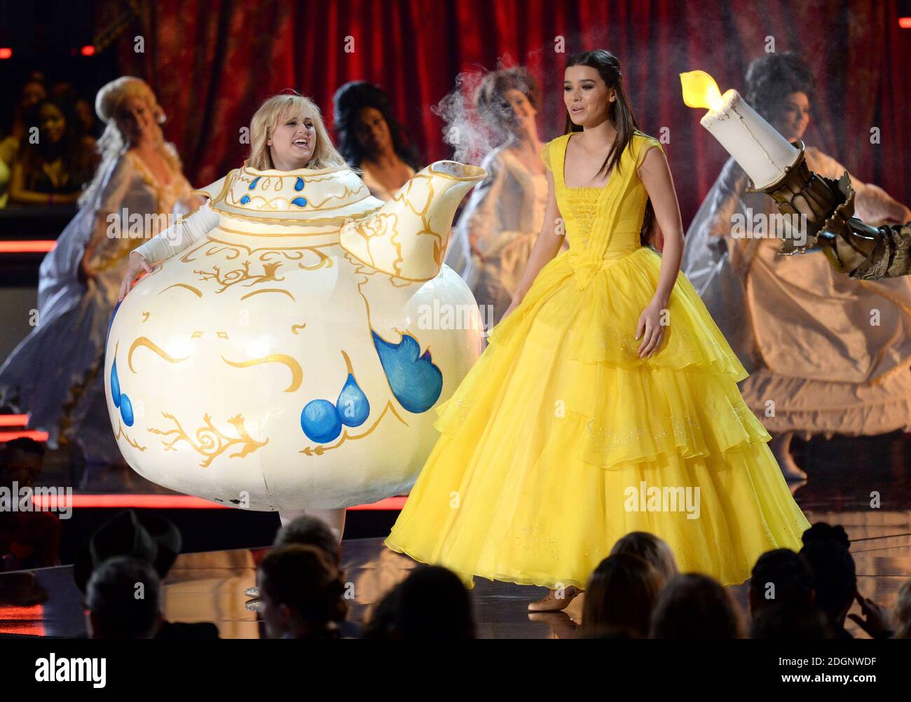 Rebel Wilson, Hailee Steinfeld perform at the 2017 MTV Movie and TV ...