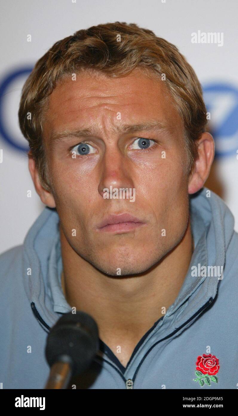 Jonny wilkinson hi-res stock photography and images - Alamy