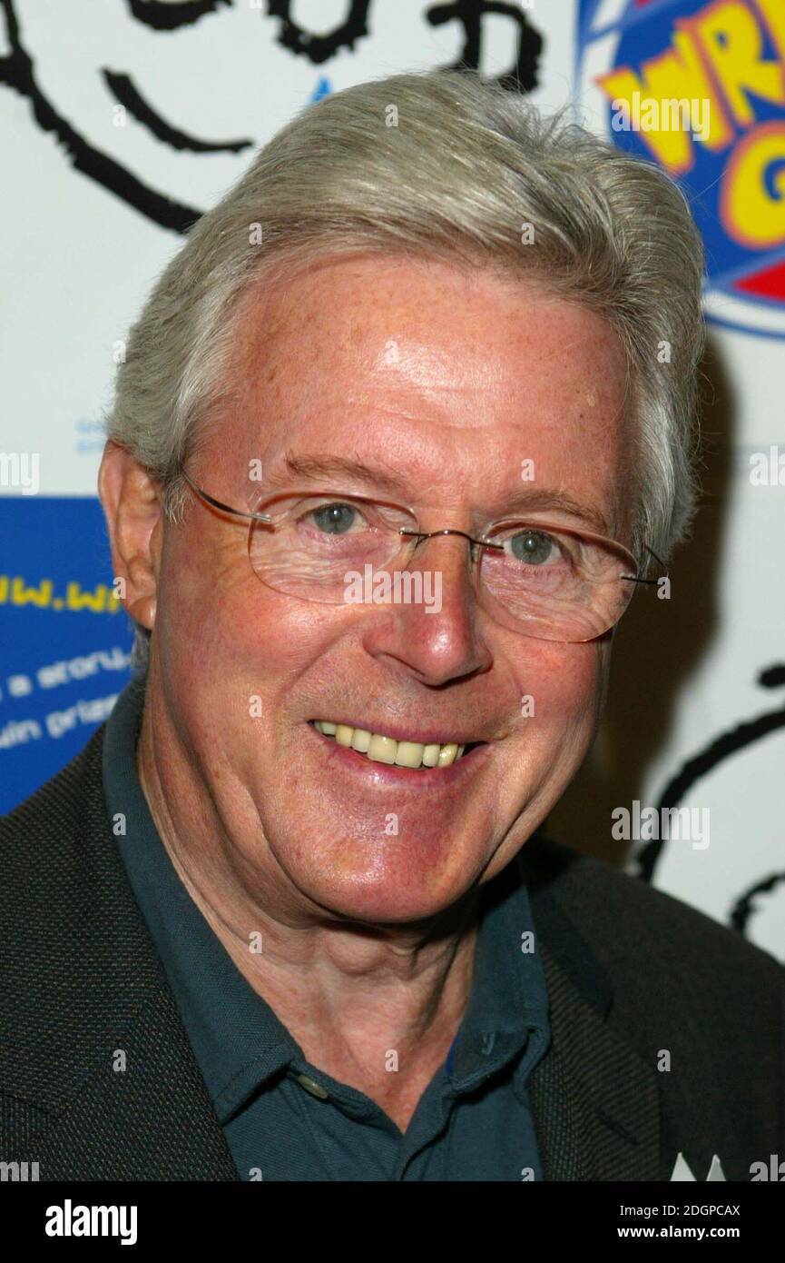 Michael aspel hi-res stock photography and images - Alamy