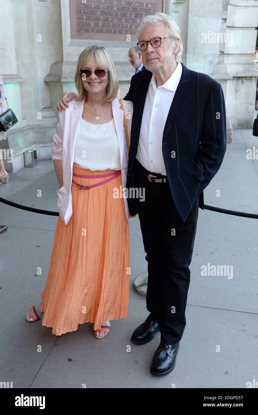 Leigh lawson attending v hi-res stock photography and images - Alamy