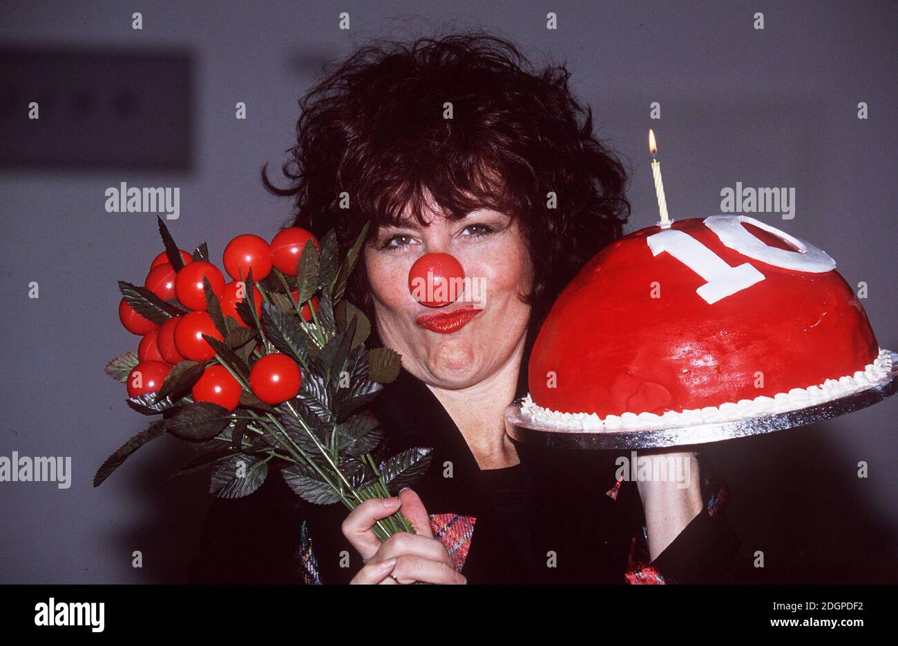 Tv ruby wax hi-res stock photography and images - Alamy