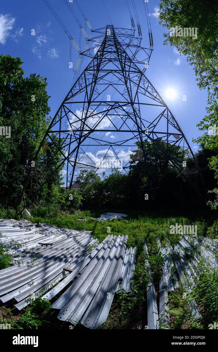Wardley Pylon ZQ38, Wardley, Swinton, Manchester Stock Photo - Alamy