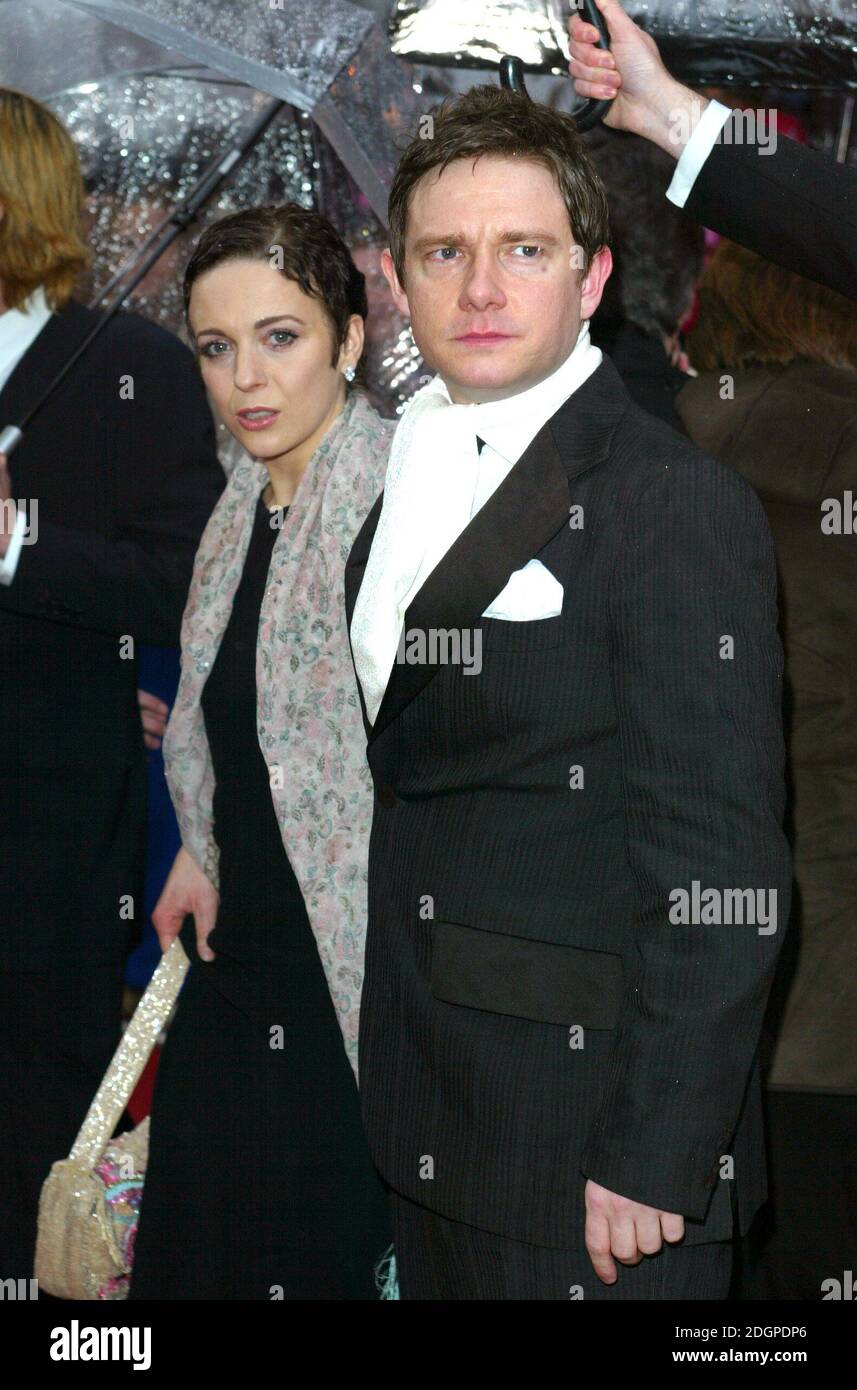 Martin freeman the office hi-res stock photography and images - Alamy