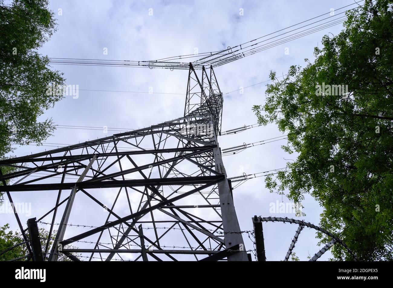 Electricity Pylon ZQ36, Salford, Manchester Stock Photo - Alamy