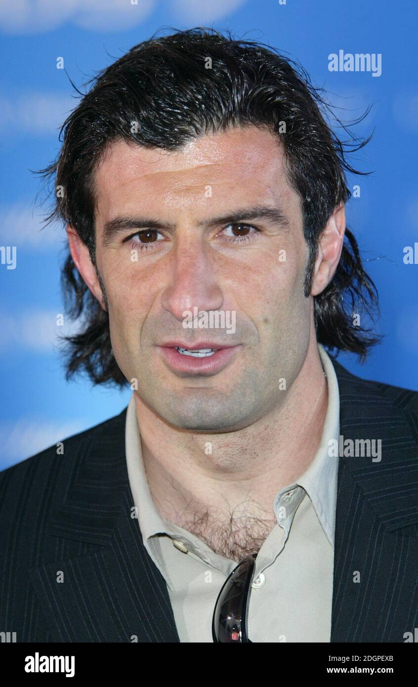 Luis figo 2004 hi-res stock photography and images - Alamy