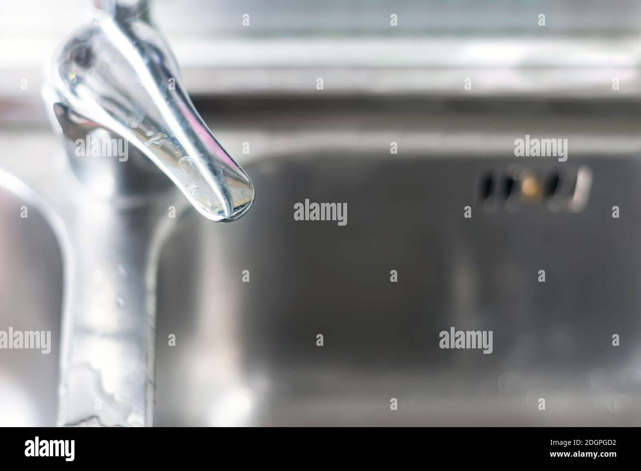 Kitchen wash basin hi-res stock photography and images - Alamy