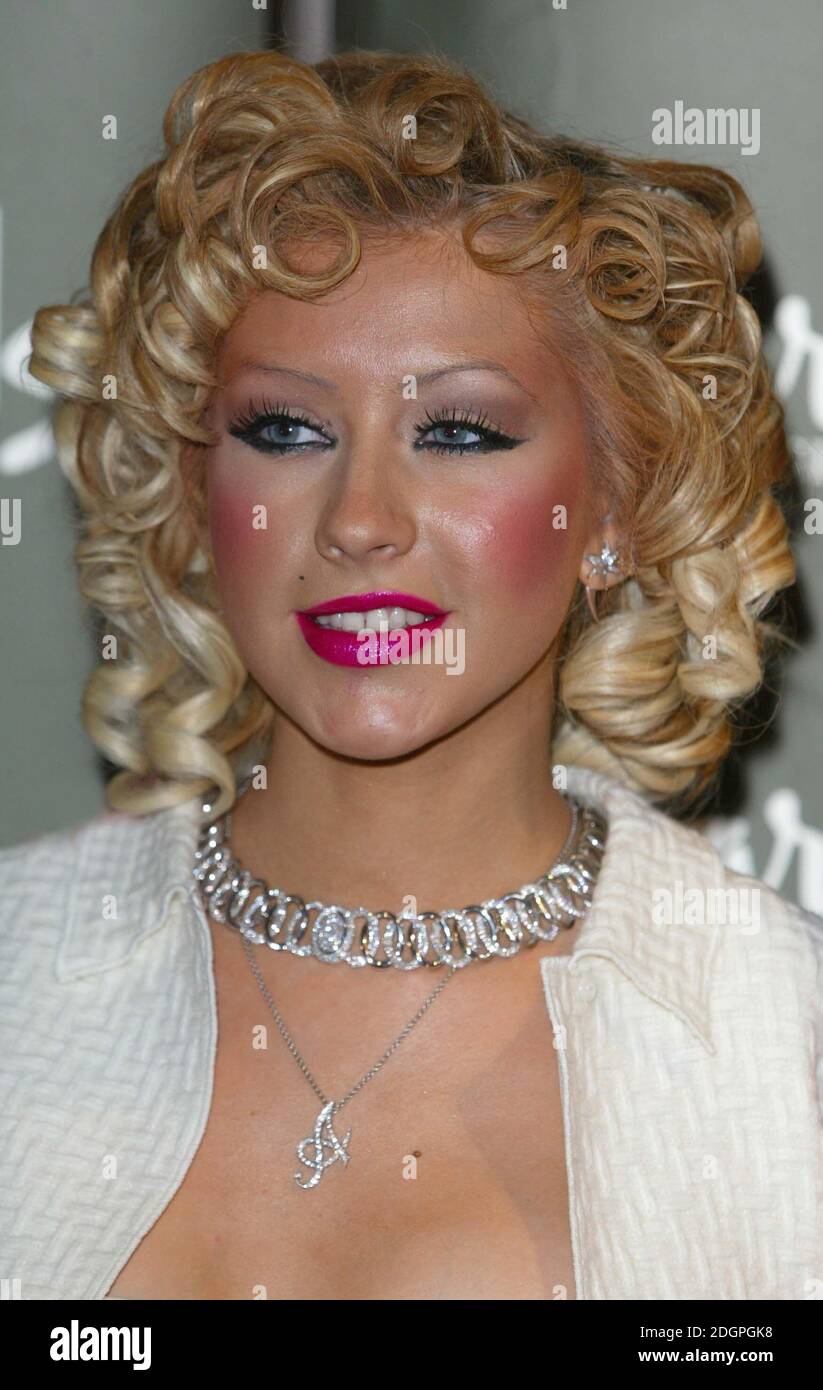 Christina aguilera 2004 hi-res stock photography and images - Alamy