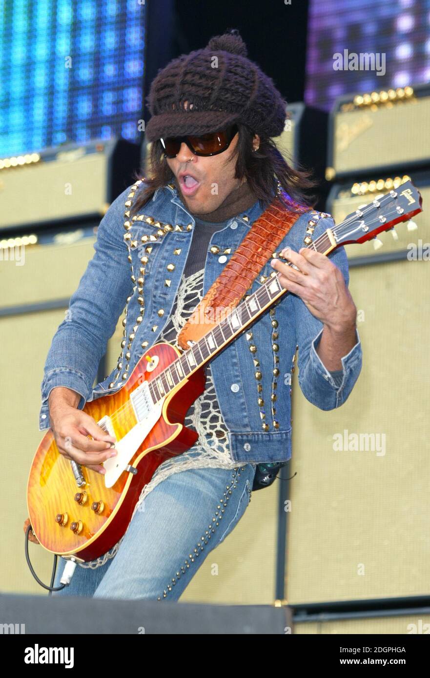 Lenny Kravitz performing at the Princes Trust Party In The Park, Hyde ...