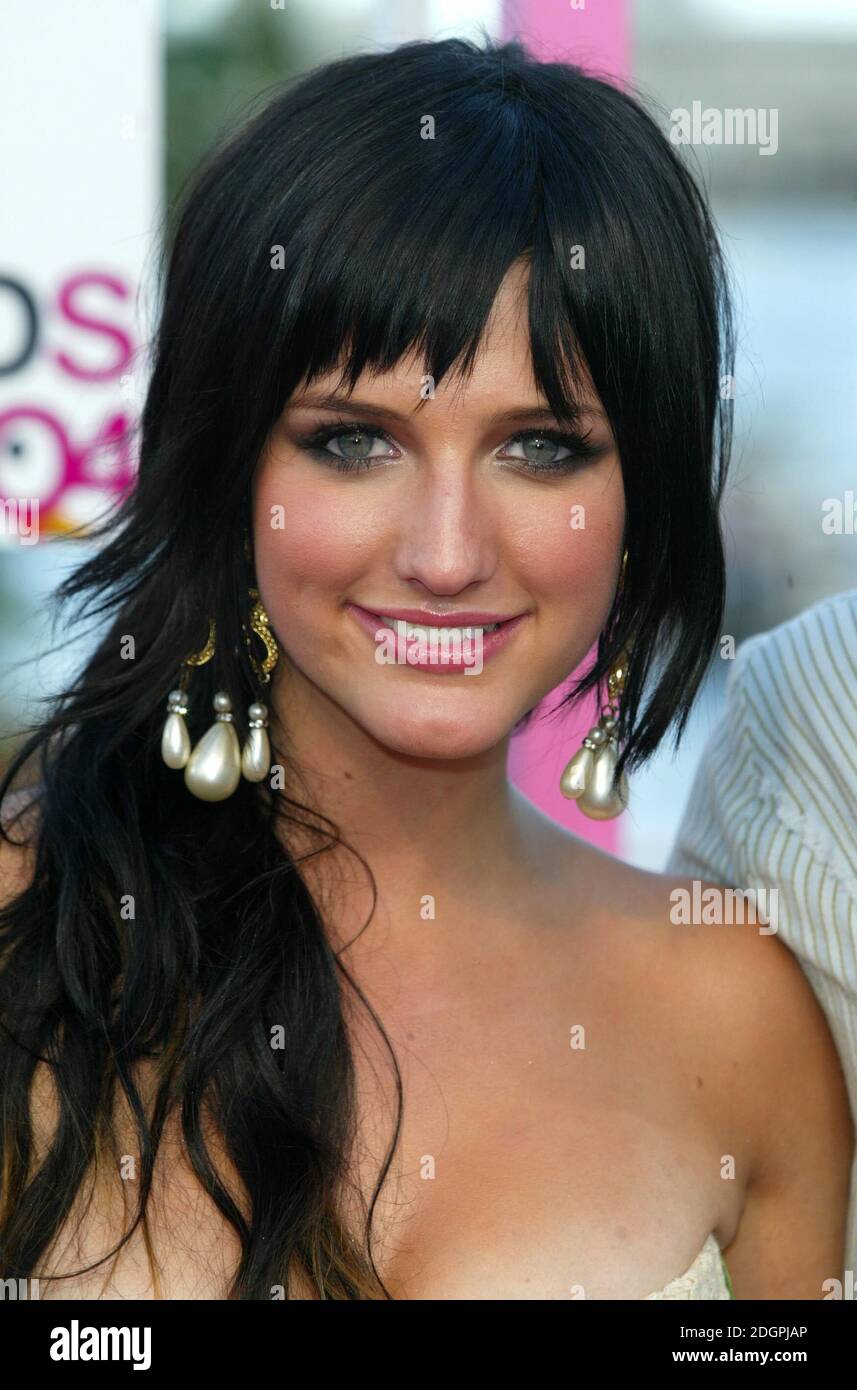 Ashlee Simpson at the MTV Video Music Awards, American Airlines Arena ...