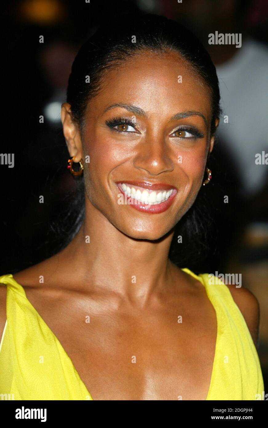 Jada Pinkett Smith attending the UK premiere of Collateral in Leicester ...