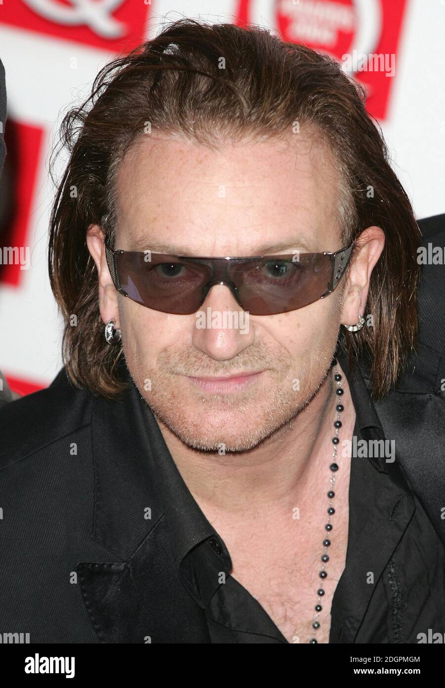 Bono u2 headshot hi-res stock photography and images - Alamy