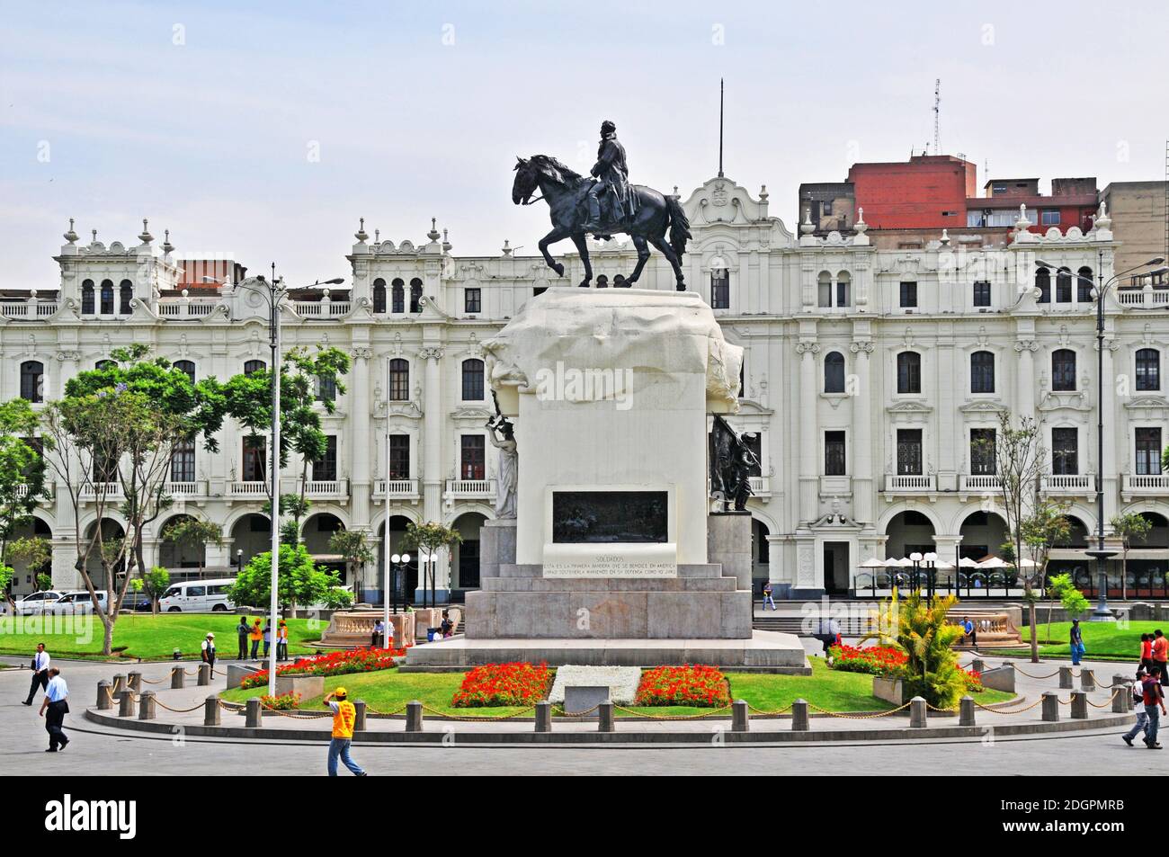 Monument to José de San Martín, equestrian statue, Lima, Peru Stock ...