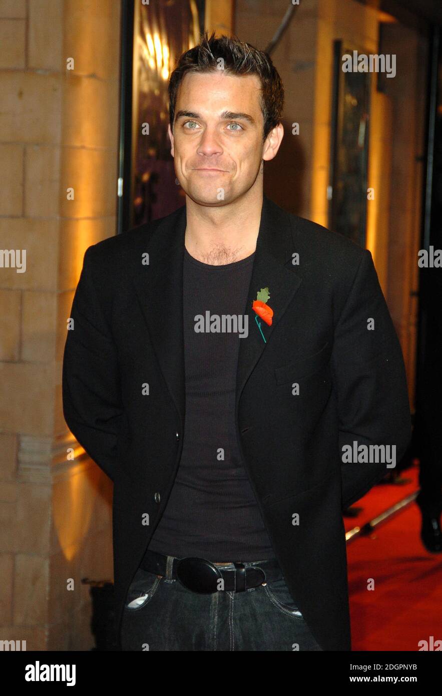 Robbie williams 1990s hi-res stock photography and images - Alamy