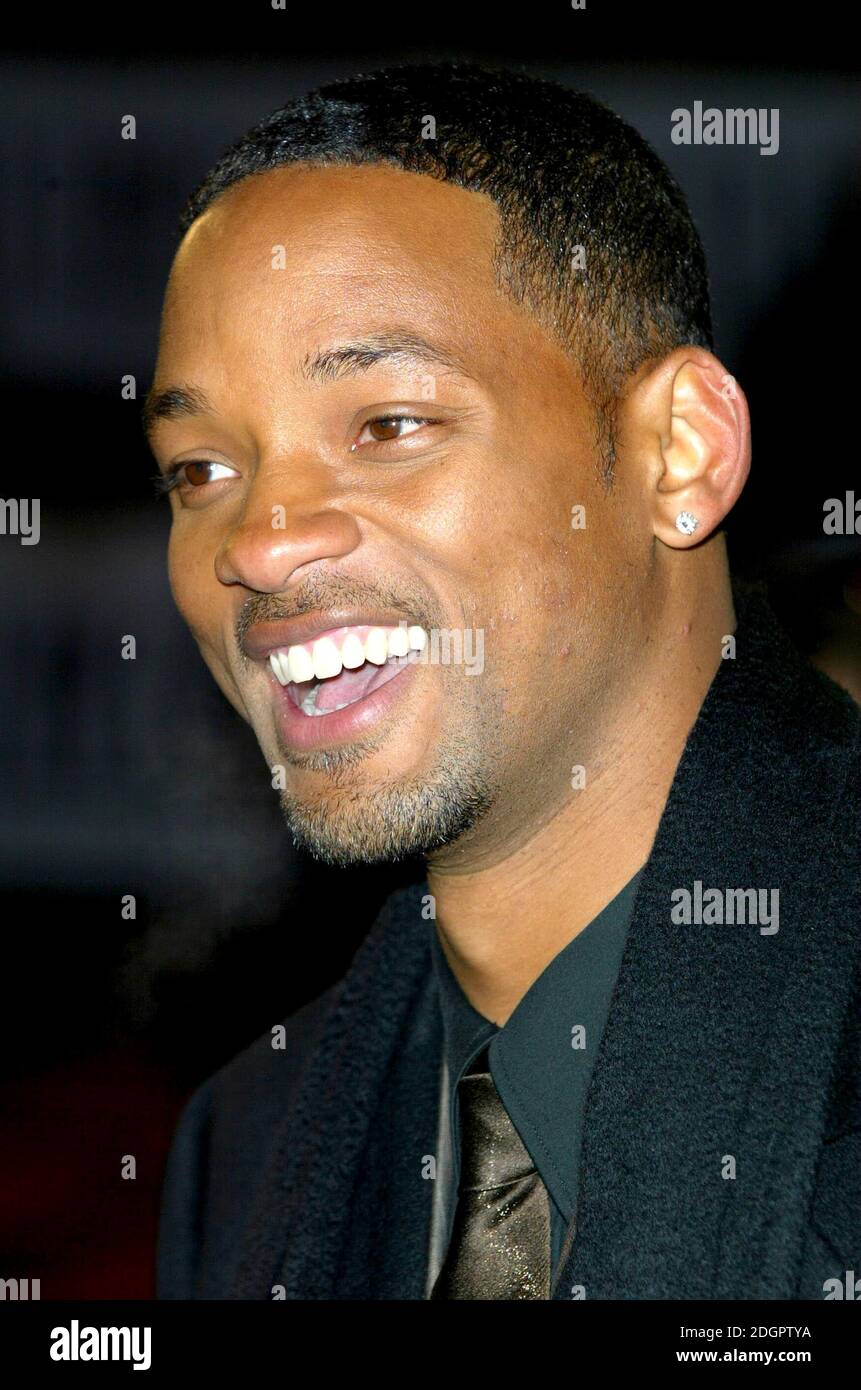 Will Smith arriving at the Hitch premiere, Leicester Square, London ...