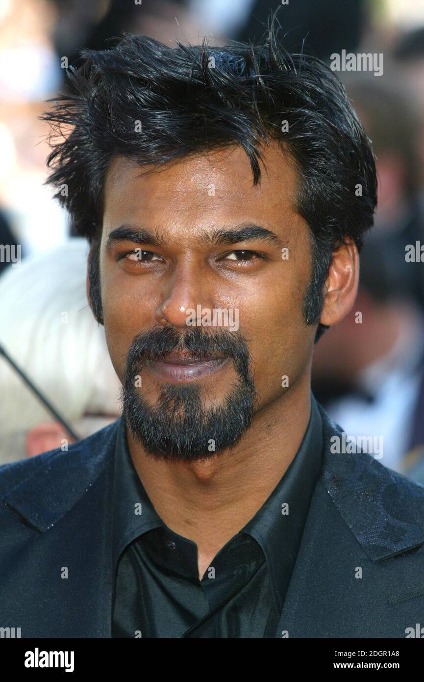 Satia Oblet arriving at the Star Wars, Revenge of the Sith premiere ...