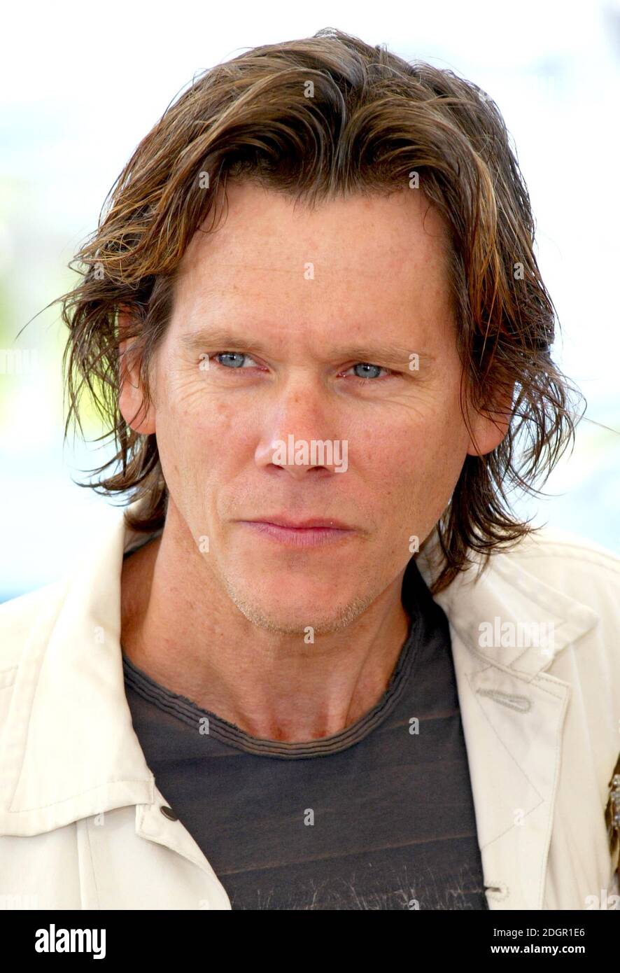 Kevin Bacon at the photocall for Where The Truth Lies, the Palais Du ...