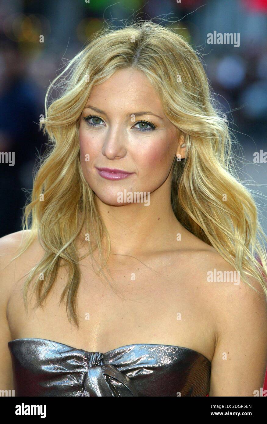 Kate Hudson arriving at the premiere of Skeleton Key, Leicester Square ...