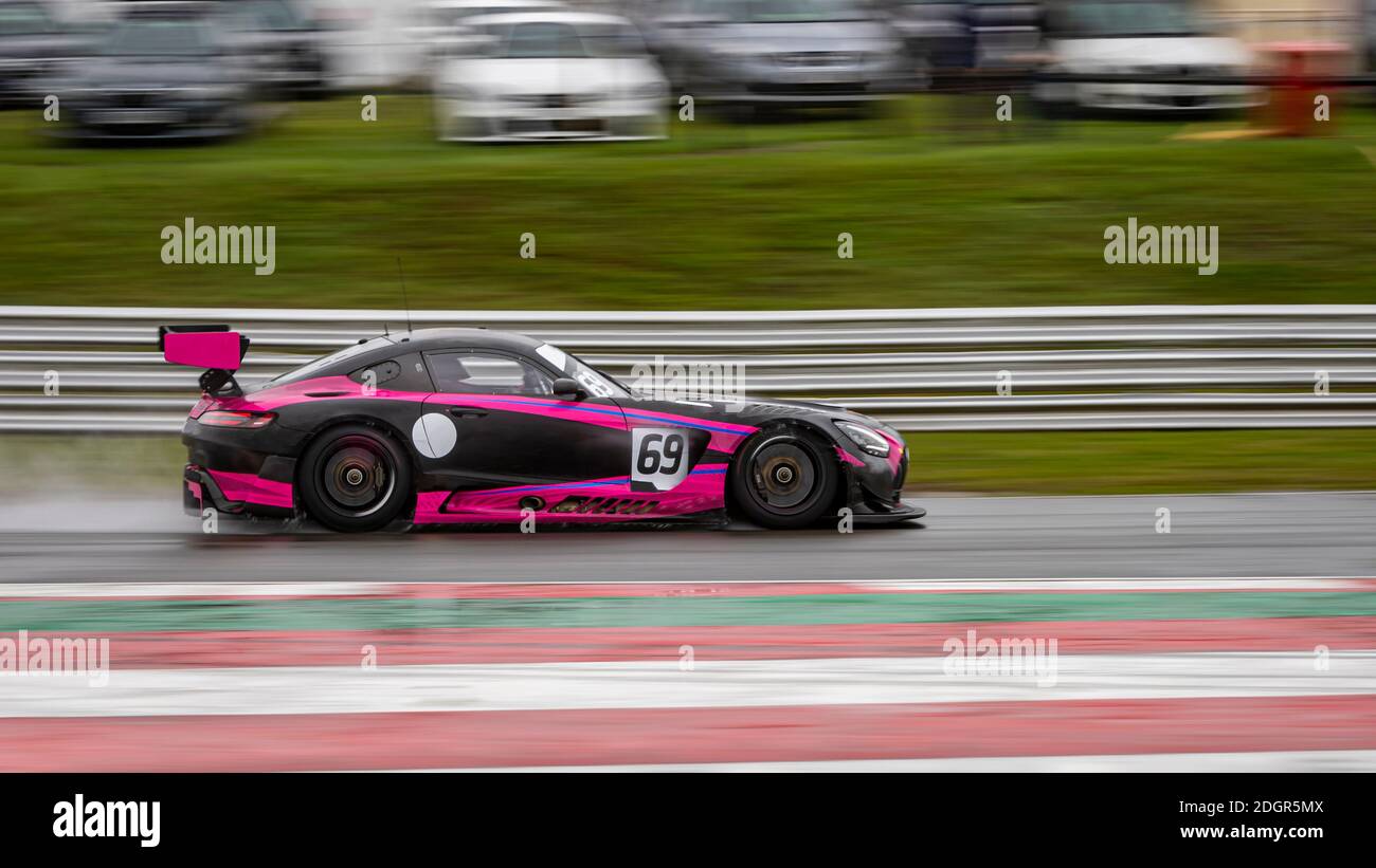 Panning car hi-res stock photography and images - Alamy